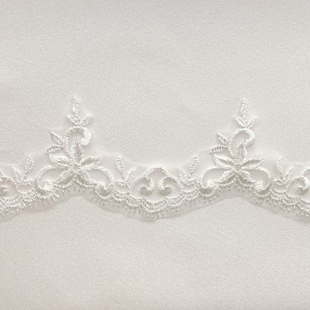 Embroidered Flower Trim IVORY